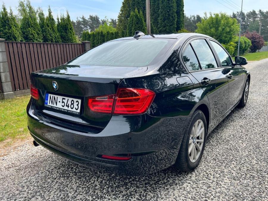 Black BMW 316 2013 in Riga, with an engine capacity of 2.00 L and mileage of 146 thousand km for 6930 €, photo 4 on AUTOMOTO.COM.LV