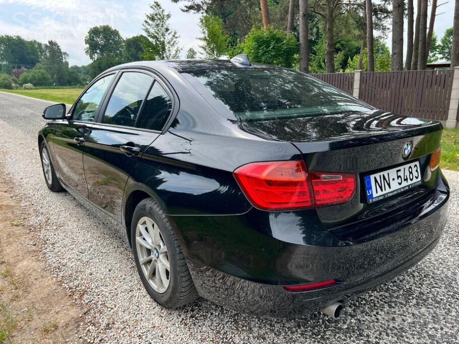 Black BMW 316 2013 in Riga, with an engine capacity of 2.00 L and mileage of 146 thousand km for 6930 €, photo 5 on AUTOMOTO.COM.LV