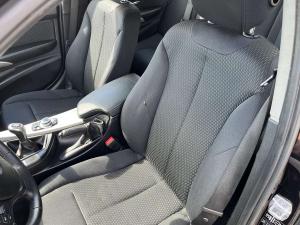 Black BMW 316 2013 in Siauliai, with an engine capacity of 2.00 L and mileage of 240 thousand km for 5900 €, photo 11 on AUTOMOTO.COM.LV
