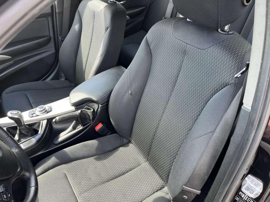 Black BMW 316 2013 in Siauliai, with an engine capacity of 2.00 L and mileage of 240 thousand km for 5900 €, photo 11 on AUTOMOTO.COM.LV