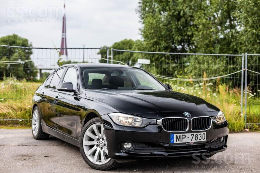 Black BMW 316 2013 in Riga, with an engine capacity of 2.00 L and mileage of 355 thousand km for 8590 €, photo 3 on AUTOMOTO.COM.LV
