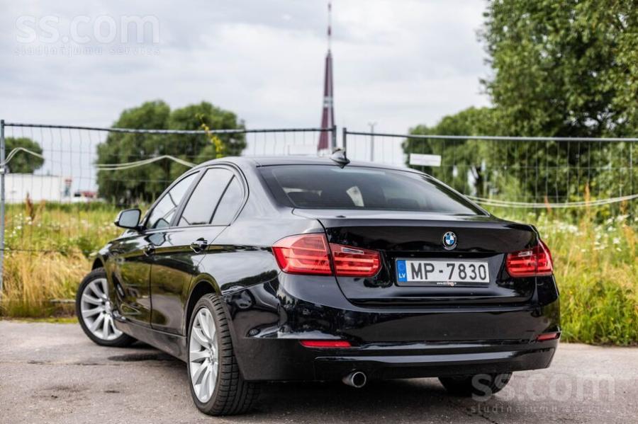 Black BMW 316 2013 in Riga, with an engine capacity of 2.00 L and mileage of 355 thousand km for 8590 €, photo 7 on AUTOMOTO.COM.LV
