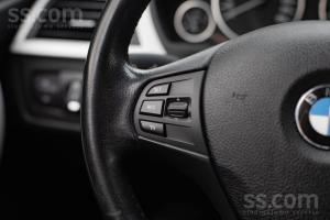 Black BMW 316 2013 in Riga, with an engine capacity of 2.00 L and mileage of 355 thousand km for 8590 €, photo 16 on AUTOMOTO.COM.LV