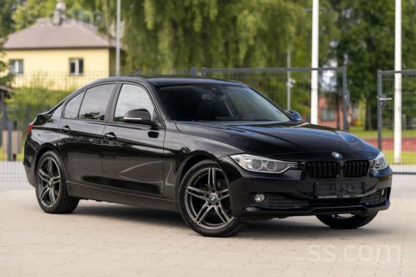 Black BMW 316 2014 in Riga, with an engine capacity of 1.60 L and mileage of 150 thousand km for 11900 €, photo 1 on AUTOMOTO.COM.LV