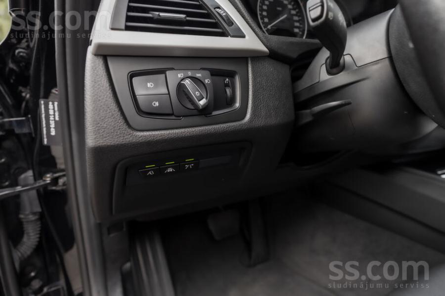 Black BMW 316 2014 in Riga, with an engine capacity of 1.60 L and mileage of 150 thousand km for 11900 €, photo 23 on AUTOMOTO.COM.LV