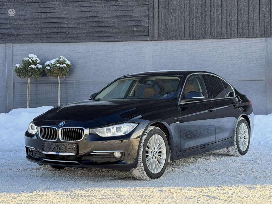 Black BMW 316 2015 in Siauliai, with an engine capacity of 2.00 L and mileage of 214 thousand km for 10550 €, photo 3 on AUTOMOTO.COM.LV