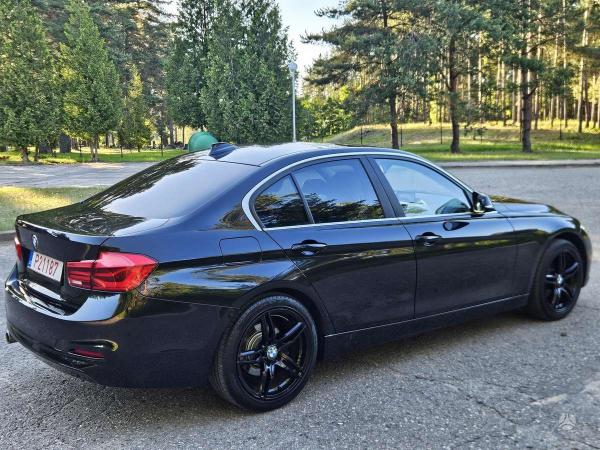 Melns BMW 316 2015 Alīta, ar dzinēja tilpumu 2.00 L un nobraukumu 235 tūkst. km par 8999 €, foto 9 vietnē AUTOMOTO.COM.LV