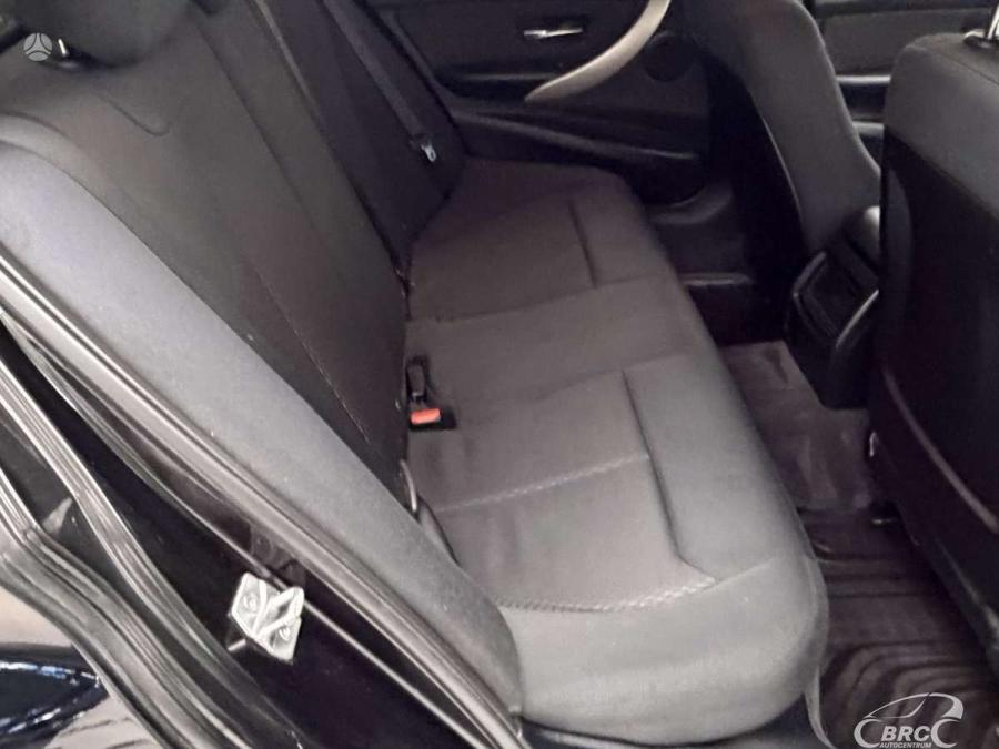 Melns BMW 316 2015 Viļņa, ar dzinēja tilpumu 1.60 L un nobraukumu 203 tūkst. km par 5900 €, foto 12 vietnē AUTOMOTO.COM.LV