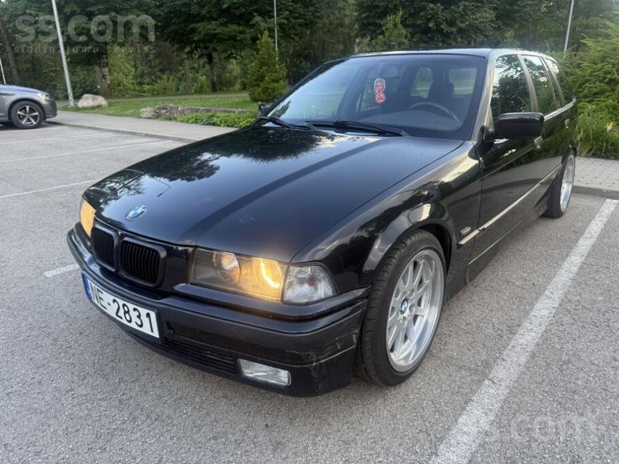 Black BMW 316 1998 in Riga, with an engine capacity of 1.60 L and mileage of 0 thousand km for 2400 €, photo 1 on AUTOMOTO.COM.LV