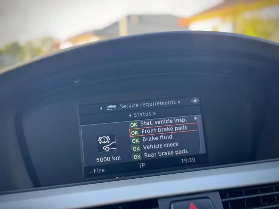 Melns BMW 316 2009 Jelgava, ar dzinēja tilpumu 1.60 L un nobraukumu 322 tūkst. km par 3890 €, foto 14 vietnē AUTOMOTO.COM.LV
