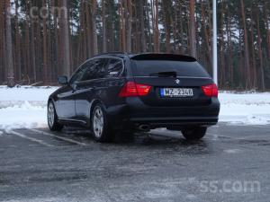 Melns BMW 316 2010 Rīga, ar dzinēja tilpumu 2.00 L un nobraukumu 390 tūkst. km par 4300 €, foto 3 vietnē AUTOMOTO.COM.LV