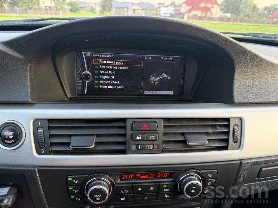 Melns BMW 316 2010 Valmiera, ar dzinēja tilpumu 2.00 L un nobraukumu 285 tūkst. km par 4400 €, foto 22 vietnē AUTOMOTO.COM.LV