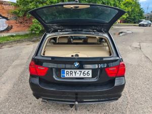 Black BMW 316 2010 in Siauliai, with an engine capacity of 2.00 L and mileage of 258 thousand km for 3950 €, photo 10 on AUTOMOTO.COM.LV