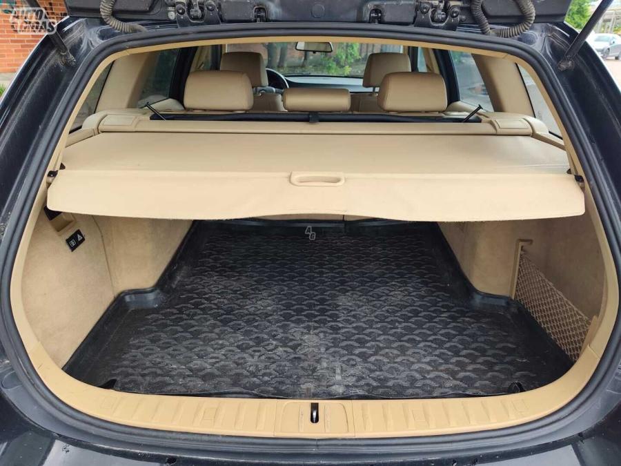 Black BMW 316 2010 in Siauliai, with an engine capacity of 2.00 L and mileage of 258 thousand km for 3950 €, photo 17 on AUTOMOTO.COM.LV
