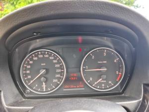 Black BMW 316 2010 in Siauliai, with an engine capacity of 2.00 L and mileage of 258 thousand km for 3950 €, photo 20 on AUTOMOTO.COM.LV