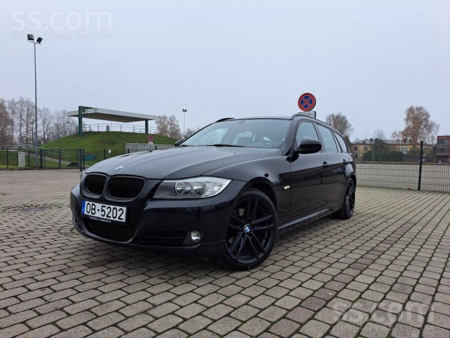 Melns BMW 316 2010 Jelgava, ar dzinēja tilpumu 2.00 L un nobraukumu 304 tūkst. km par 4100 €, foto 1 vietnē AUTOMOTO.COM.LV