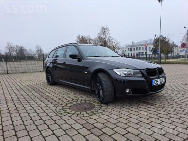 Melns BMW 316 2010 Jelgava, ar dzinēja tilpumu 2.00 L un nobraukumu 304 tūkst. km par 4100 €, foto 3 vietnē AUTOMOTO.COM.LV