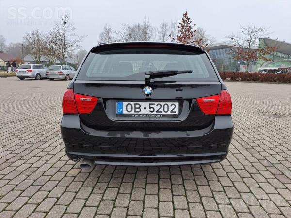 Melns BMW 316 2010 Jelgava, ar dzinēja tilpumu 2.00 L un nobraukumu 304 tūkst. km par 4100 €, foto 6 vietnē AUTOMOTO.COM.LV