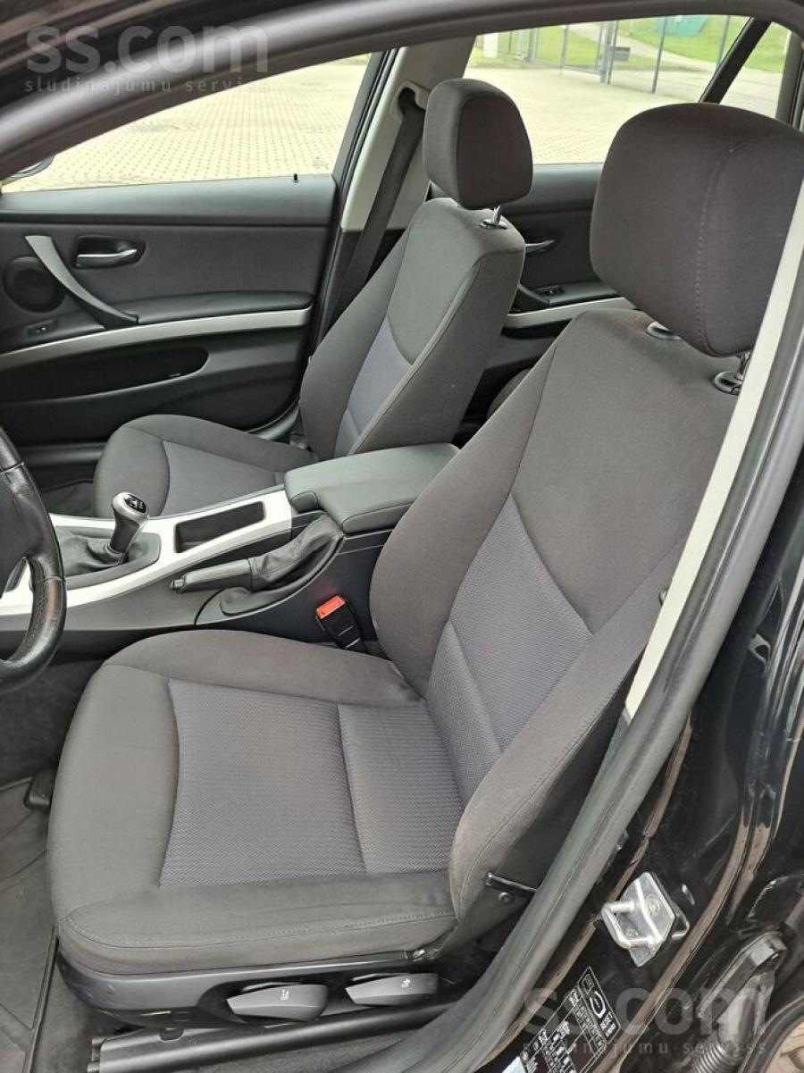 Melns BMW 316 2010 Jelgava, ar dzinēja tilpumu 2.00 L un nobraukumu 304 tūkst. km par 4100 €, foto 14 vietnē AUTOMOTO.COM.LV