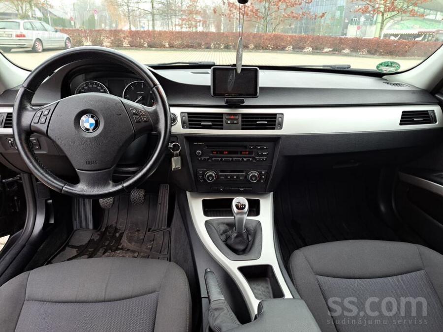 Melns BMW 316 2010 Jelgava, ar dzinēja tilpumu 2.00 L un nobraukumu 304 tūkst. km par 4100 €, foto 15 vietnē AUTOMOTO.COM.LV