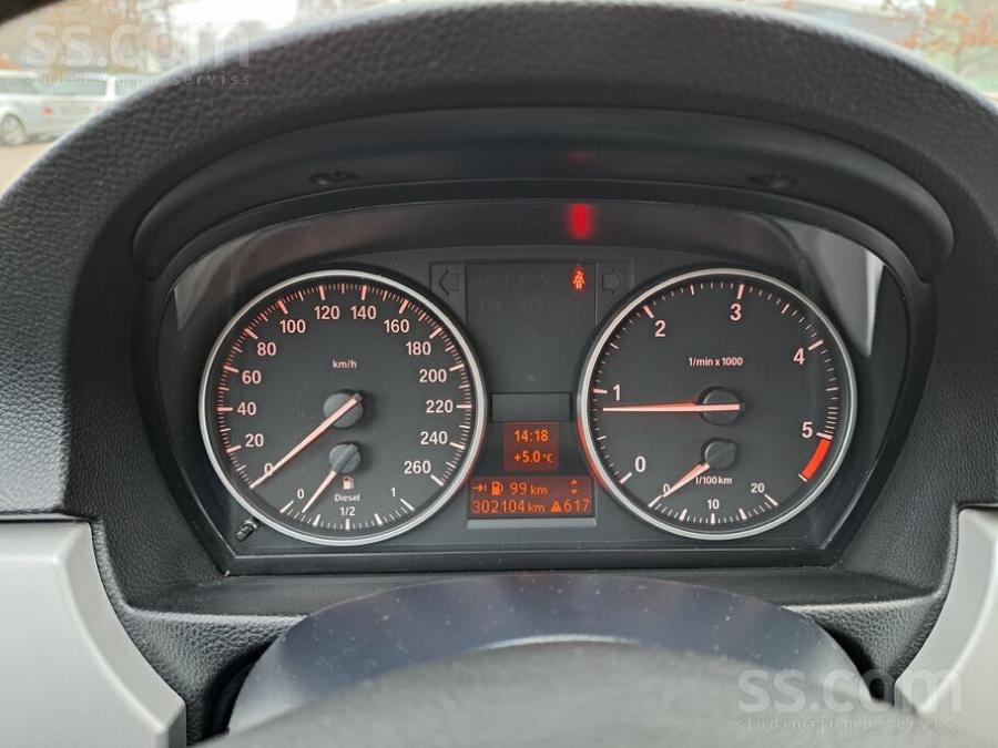 Melns BMW 316 2010 Jelgava, ar dzinēja tilpumu 2.00 L un nobraukumu 304 tūkst. km par 4100 €, foto 18 vietnē AUTOMOTO.COM.LV