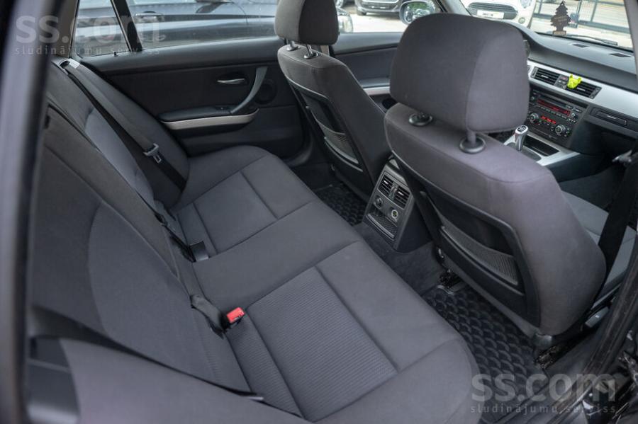 Melns BMW 316 2010 Liepāja, ar dzinēja tilpumu 1.60 L un nobraukumu 222 tūkst. km par 3950 €, foto 13 vietnē AUTOMOTO.COM.LV