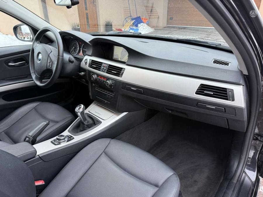 Melns BMW 316 2011 Utena, ar dzinēja tilpumu 2.00 L un nobraukumu 203 tūkst. km par 4200 €, foto 19 vietnē AUTOMOTO.COM.LV