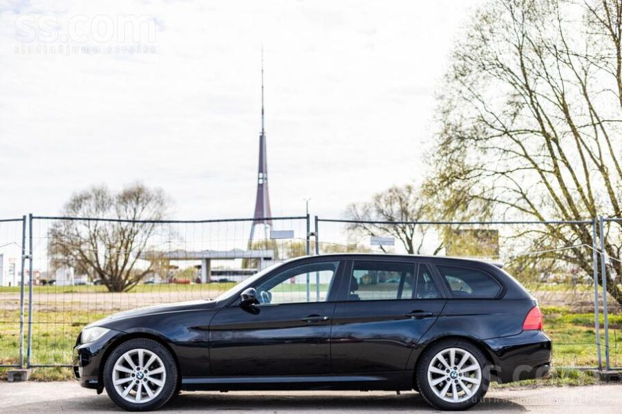 Melns BMW 316 2011 Rīga, ar dzinēja tilpumu 2.00 L un nobraukumu 285 tūkst. km par 5990 €, foto 5 vietnē AUTOMOTO.COM.LV