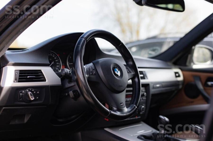 Melns BMW 316 2011 Rīga, ar dzinēja tilpumu 2.00 L un nobraukumu 285 tūkst. km par 5990 €, foto 15 vietnē AUTOMOTO.COM.LV