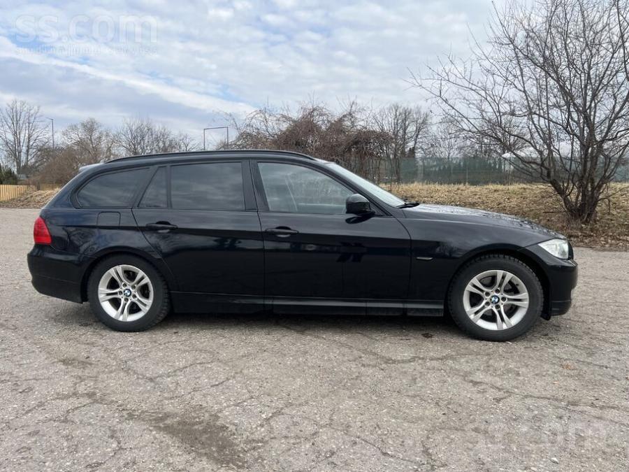 Melns BMW 316 2011 Valmiera, ar dzinēja tilpumu 2.00 L un nobraukumu 313 tūkst. km par 5400 €, foto 4 vietnē AUTOMOTO.COM.LV
