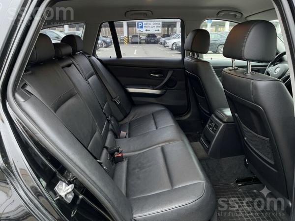 Black BMW 316 2011 in Riga, with an engine capacity of 2.00 L and mileage of 321 thousand km for 4500 €, photo 7 on AUTOMOTO.COM.LV