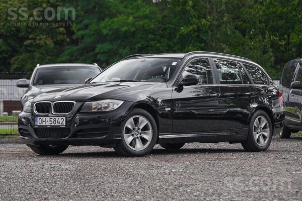 Black BMW 316 2011 in Riga, with an engine capacity of 2.00 L and mileage of 231 thousand km for 4490 €, photo 1 on AUTOMOTO.COM.LV