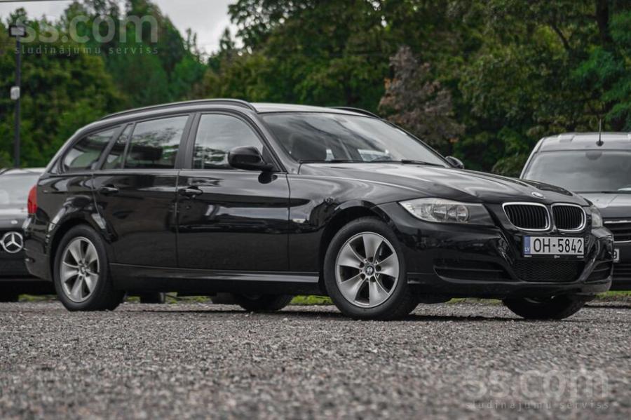 Melns BMW 316 2011 Rīga, ar dzinēja tilpumu 2.00 L un nobraukumu 231 tūkst. km par 4490 €, foto 3 vietnē AUTOMOTO.COM.LV