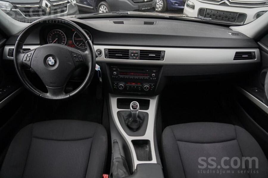 Melns BMW 316 2011 Rīga, ar dzinēja tilpumu 2.00 L un nobraukumu 231 tūkst. km par 4490 €, foto 9 vietnē AUTOMOTO.COM.LV