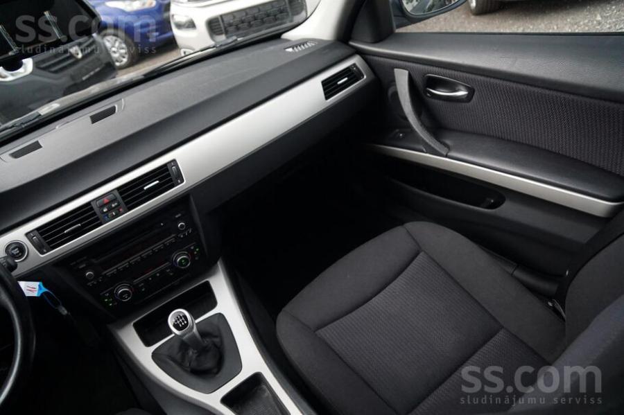 Melns BMW 316 2011 Rīga, ar dzinēja tilpumu 2.00 L un nobraukumu 231 tūkst. km par 4490 €, foto 10 vietnē AUTOMOTO.COM.LV