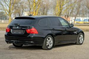Black BMW 316 2011 in Liepaja, with an engine capacity of 2.00 L and mileage of 269 thousand km for 4900 €, photo 5 on AUTOMOTO.COM.LV