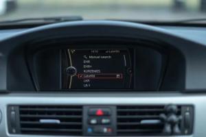 Black BMW 316 2011 in Liepaja, with an engine capacity of 2.00 L and mileage of 269 thousand km for 4900 €, photo 18 on AUTOMOTO.COM.LV