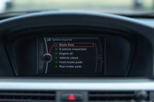 Black BMW 316 2011 in Liepaja, with an engine capacity of 2.00 L and mileage of 269 thousand km for 4900 €, photo 21 on AUTOMOTO.COM.LV