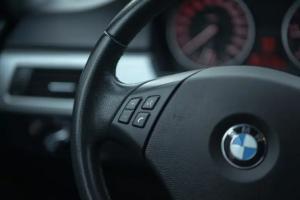 Black BMW 316 2011 in Liepaja, with an engine capacity of 2.00 L and mileage of 269 thousand km for 4900 €, photo 25 on AUTOMOTO.COM.LV