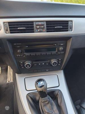 Black BMW 316 2011 in Kedainiai, with an engine capacity of 2.00 L and mileage of 320 thousand km for 4400 €, photo 8 on AUTOMOTO.COM.LV