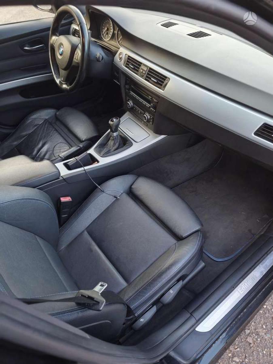 Black BMW 316 2011 in Kedainiai, with an engine capacity of 2.00 L and mileage of 320 thousand km for 4400 €, photo 10 on AUTOMOTO.COM.LV