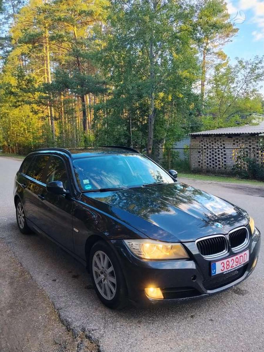 Black BMW 316 2011 in Druskininkai, with an engine capacity of 0.00 L and mileage of 340 thousand km for 2999 €, photo 5 on AUTOMOTO.COM.LV