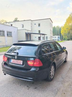 Black BMW 316 2011 in Druskininkai, with an engine capacity of 0.00 L and mileage of 340 thousand km for 2999 €, photo 7 on AUTOMOTO.COM.LV