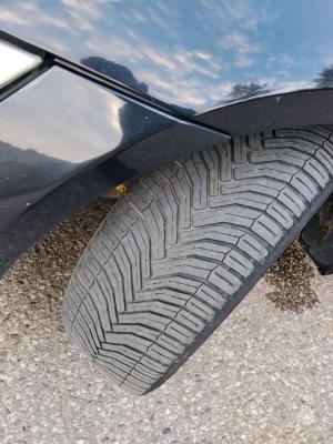 Black BMW 316 2011 in Druskininkai, with an engine capacity of 0.00 L and mileage of 340 thousand km for 2999 €, photo 14 on AUTOMOTO.COM.LV