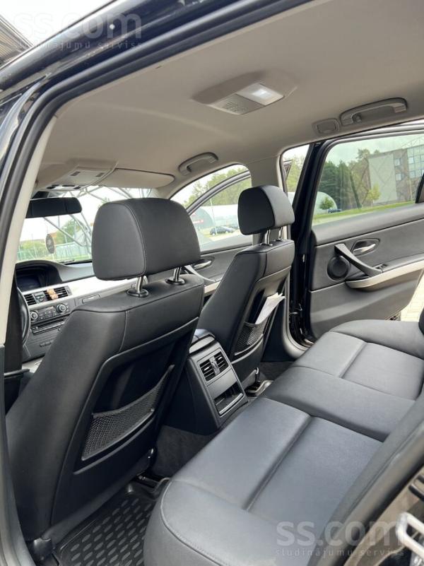 Melns BMW 316 2011 Valmiera, ar dzinēja tilpumu 2.00 L un nobraukumu 313 tūkst. km par 4300 €, foto 5 vietnē AUTOMOTO.COM.LV