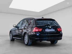 Melns BMW 316 2011 Kauņa, ar dzinēja tilpumu 2.00 L un nobraukumu 253 tūkst. km par 4990 €, foto 3 vietnē AUTOMOTO.COM.LV