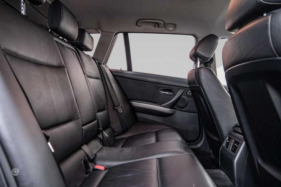 Melns BMW 316 2011 Kauņa, ar dzinēja tilpumu 2.00 L un nobraukumu 253 tūkst. km par 4990 €, foto 15 vietnē AUTOMOTO.COM.LV
