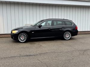 Black BMW 316 2012 in Riga, with an engine capacity of 2.00 L and mileage of 253 thousand km for 5795 €, photo 25 on AUTOMOTO.COM.LV