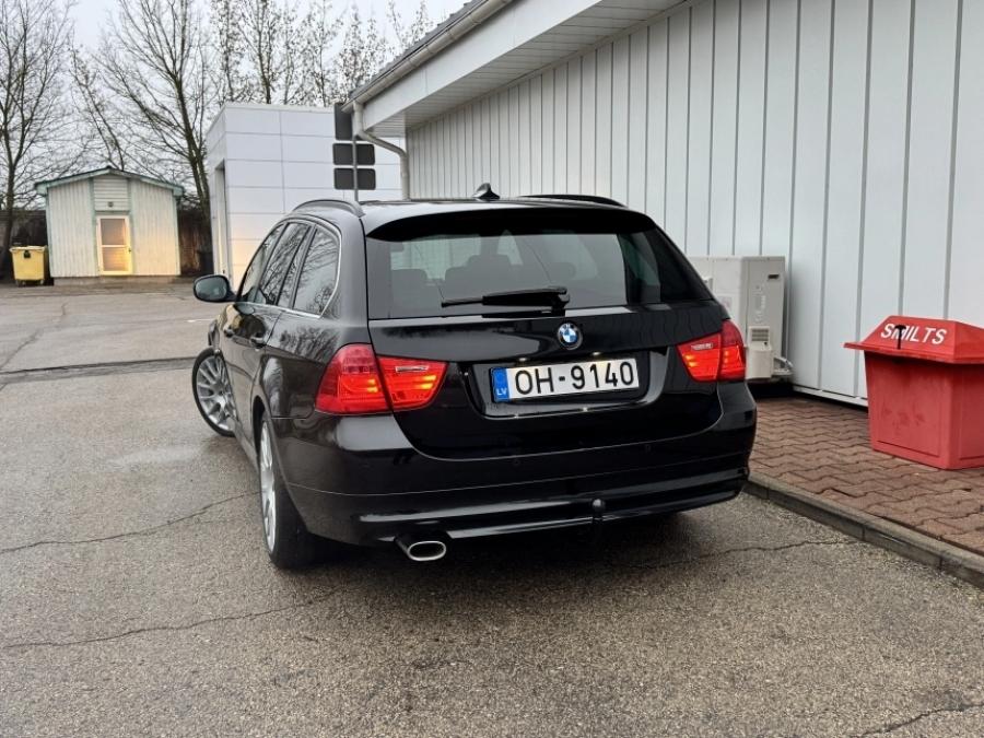 Black BMW 316 2012 in Riga, with an engine capacity of 2.00 L and mileage of 253 thousand km for 5795 €, photo 26 on AUTOMOTO.COM.LV
