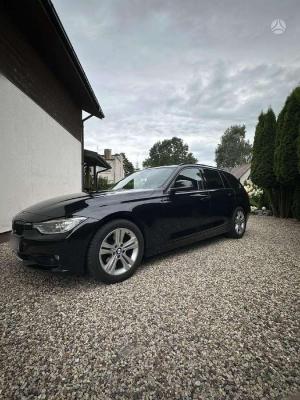 Melns BMW 316 2013 Jurbarkas, ar dzinēja tilpumu 2.00 L un nobraukumu 217 tūkst. km par 8200 €, foto  vietnē AUTOMOTO.COM.LV